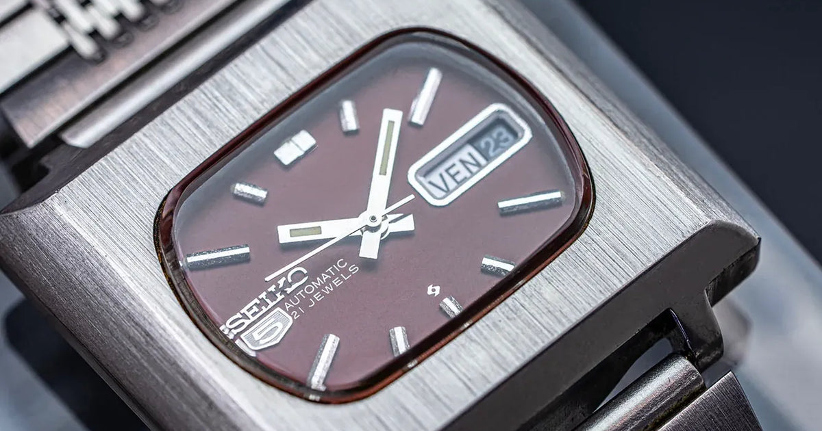 Seiko 5 TV Screen Case Men's Automatic Watch, 1970s